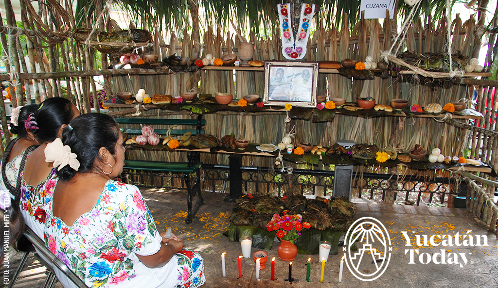 Los Altares de Janal Pixan